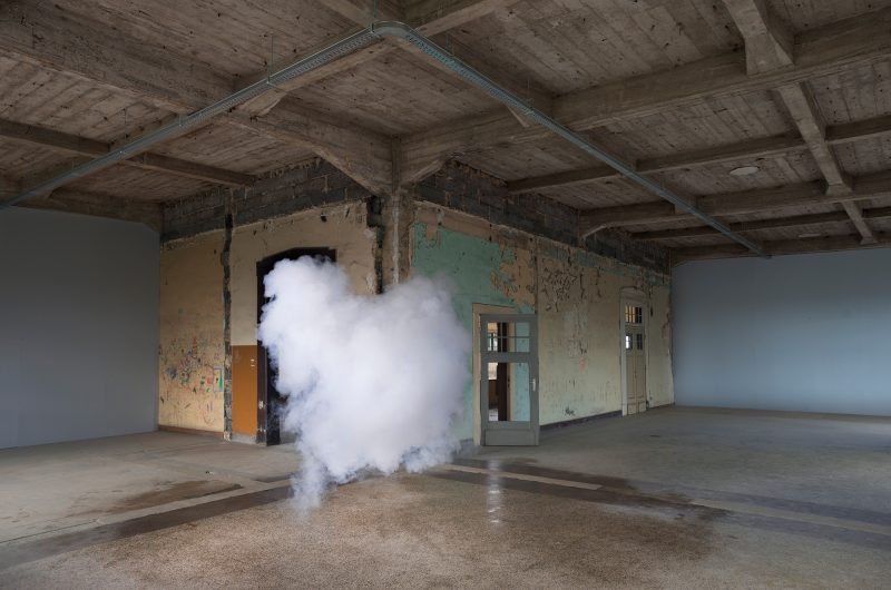 Berndnaut Smilde creates interior atmospheres | Assemble Papers